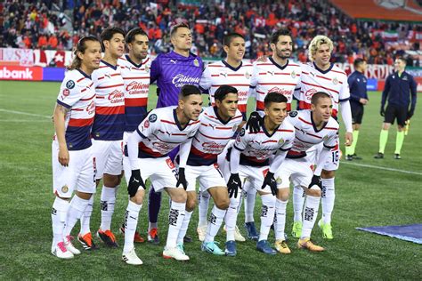 Chivas Team Players Liga Mx Chivas Among Title Faves Tuca Wins