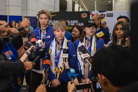 Dari Gadis Lasak Kini Toh Ee Wei Juara Dunia