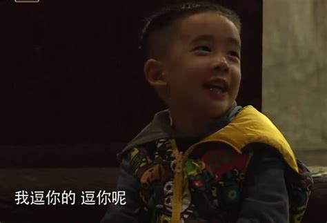 Jasper反套路：爸爸陳小春不愛媽媽應采兒？ 每日頭條