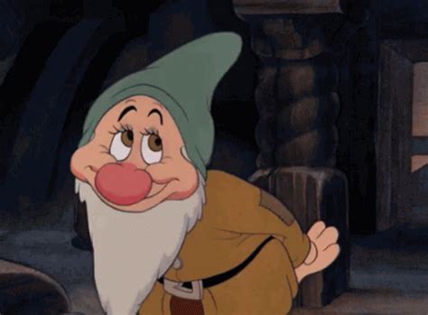 Bashful Dwarf GIF Bashful Dwarf Snow White Descobrir E Compartilhar GIFs