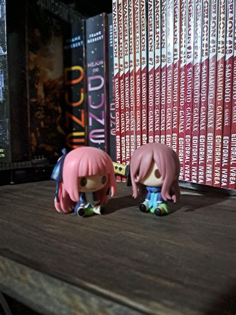 Embarrassed Miku Rmikunakano