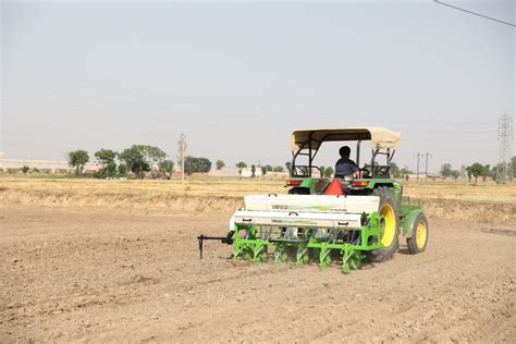 Tractor Operated Mild Steel Dsr Direct Seeded Rice Rice Seeder For Agriculture Size 11 At