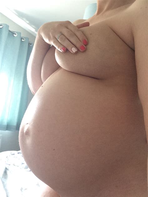 36 Weeks Porn Pic