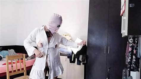 Sexy Mom Enjoys Trying On Clothes And Cutting Them Sexy Wife Dances Naked At Home Xhamster