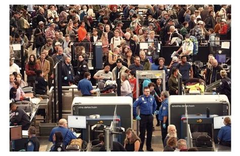 最新企业资讯（20221128）奈雪の茶启用新店名 知乎