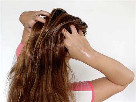 How To Create A Warm Oil Hair Treatment For Very Drydamaged Hair