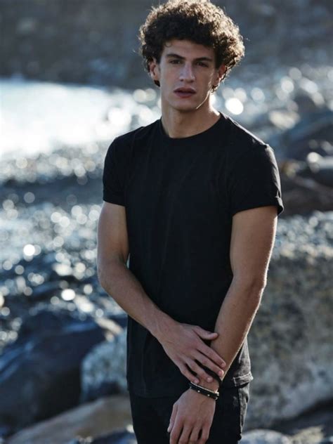 DAVE PERFECT MODEL MANAGEMENT