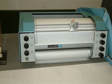 Calcomp 565 Drum Plotter Old Computers Drums Over The Years