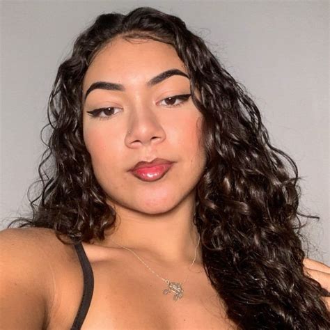 Luiza Germano Luizasoccer • Threads Say More