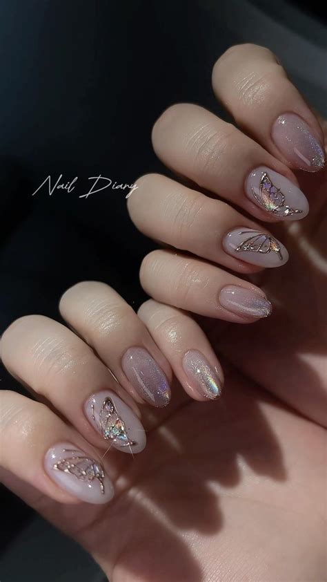 네일다이어리 On Instagram 이달의아트 ️set 1 Arta Artb 하루종일 그리는 넬다 시그니처 나비🦋 🛒