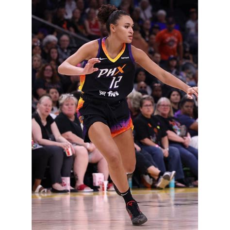 Which Basketball Shoes Celeste Taylor Wore