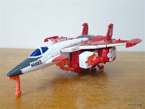 Chcses Blog Toy Review Transformers Generations Power Of The Primes Elita 1 Voyager