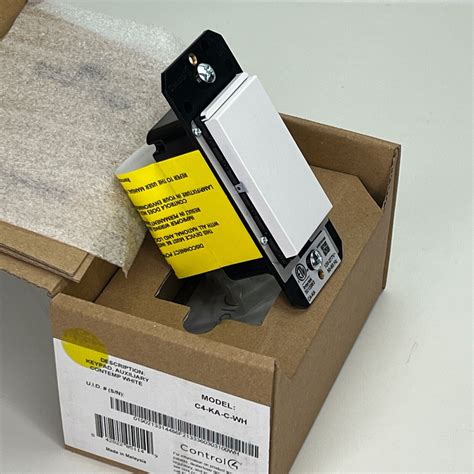 Control4 Control 4 Auxiliary Contemporary Keypad C4 Ka C Wh New Ebay