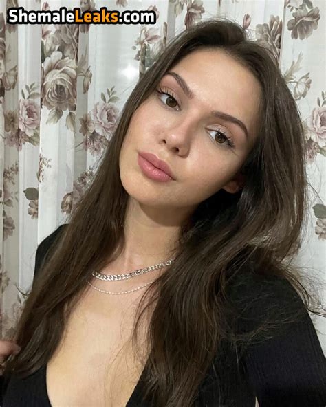 Foxylauragirl Leaked Nude Onlyfans Photo Shemaleleaks