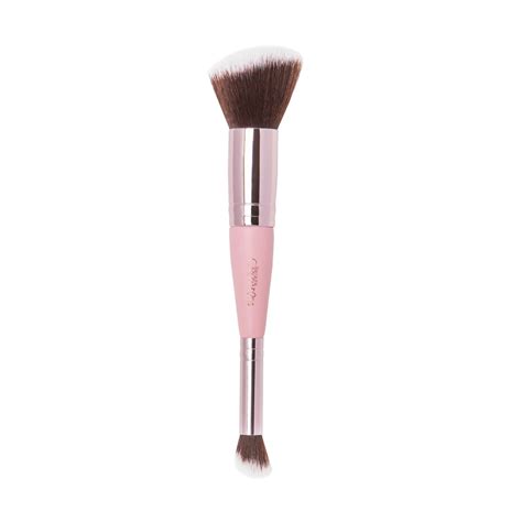 Beauty Creations Perfecting Bronzer Brush Isza