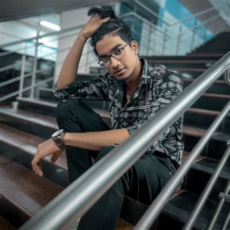 Karthick R Iamkarthickr • Threads Say More
