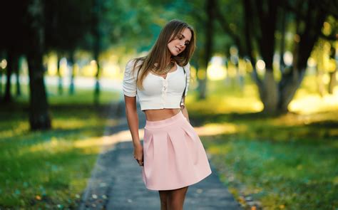 Blouses Sergey Baryshev Elena Butusova Women Straight Hair Model Long Hair Pink Skirt