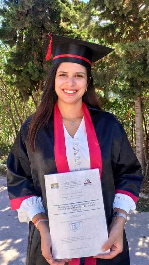Ghofrane Amaimi On Linkedin Softwareengineer Graduation