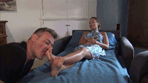 Gabriella Worship Your Goddess S Foot Worship Toe S Divine Goddess