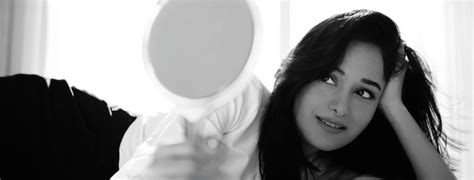 ინდური ფილმები და სერიალები ქართულად მომწონს ეს ადამიანი ძალიან საყვარელი და ნიჭიერია 😍😍😍😍😍