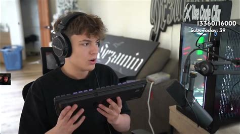 Clix Just Got A New Demon Mode Keyboard ⌨️ Youtube