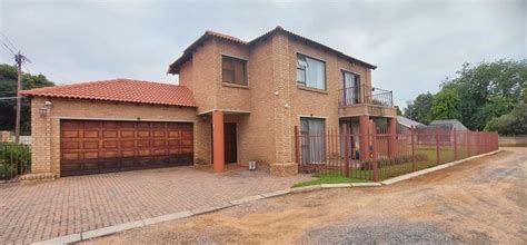 Townhouses For Sale In Klerksdorp Klerksdorp Property Page 2
