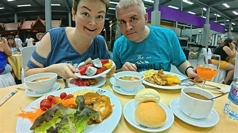 Мукбанг нагуляли ЗВЕРСКИЙ аппетит Дорвались до БЕЗЛИМИТКИ Шведский стол на ужин с ШОУ