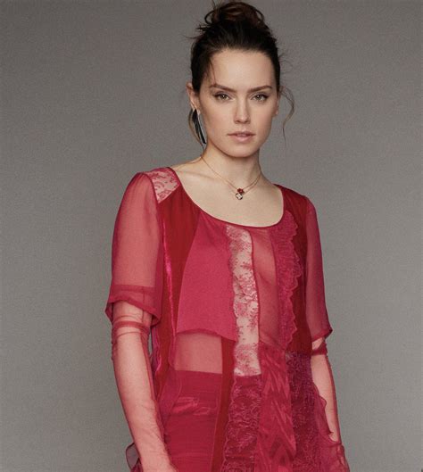 Daisy Ridley R Celebrities