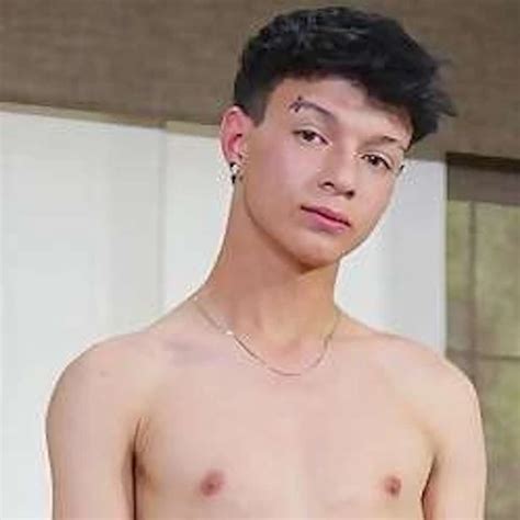 Luis Angel And Sebastian Jed Enjoys Sensual Blowjob Gay Twink Twink Porn Xhamster