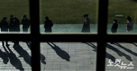 속보 국내 오미크론 변이 감염자 69명↑누적 445명 확진
