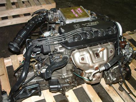 Двигатель D15b Vtec