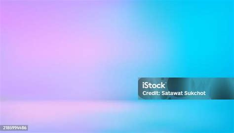 파스텔 핑크와 밝은 파란색 그라데이션 스튜디오 배경입니다 추상적인 배경에 대한 스톡 벡터 아트 및 기타 이미지 추상적인 배경 0명 그라데이션 Istock