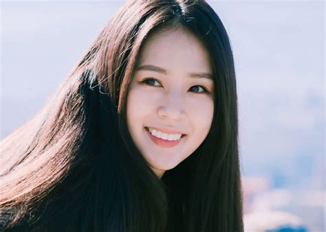 길만 걸으면 캐스팅 명함 받았다는 176cm 미녀