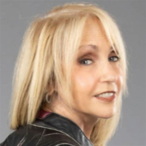 Lori Winkler Lorijowinkler • Threads Say More