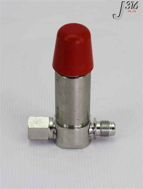 16971 Tescom Pressure Regulator 150 Psig Max In 12 1a11aade 077 J316gallery