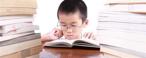 二年级孩子注意力不集中怎么办 如何改正2年级孩子注意力不集中的问题 知秀网