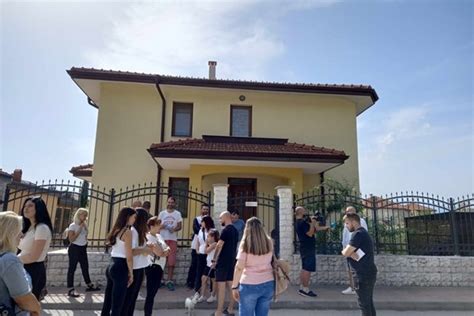 Глутници кучета превземат Пловдив изнервени хора им хвърлят отрова