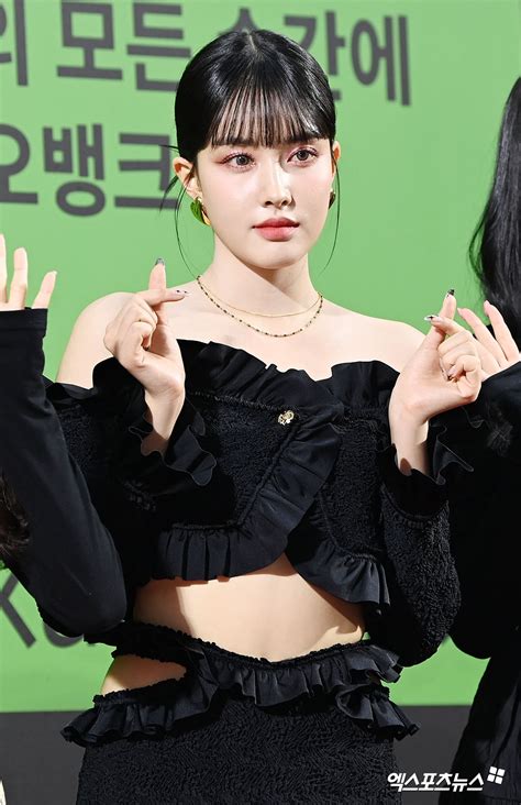 스테이씨 윤 과감한 허리라인 노출 엑s Hd포토 네이트 연예