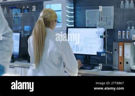 Dna Sequencing Computer Stock Videos And Footage Hd And 4k Video Clips