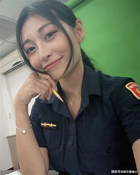 宝岛台湾“最美女警”，健美身材很明显，太羡慕她了姐姐