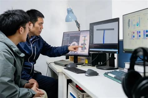 重要突破！让瘫痪者重新站立行走，做到了