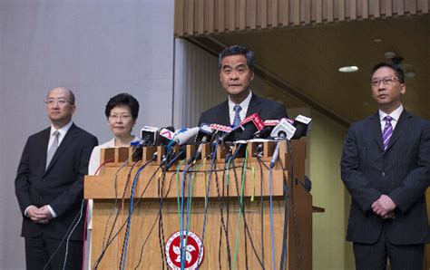 港府高官政改方案遭否決痛心失望 香港商报