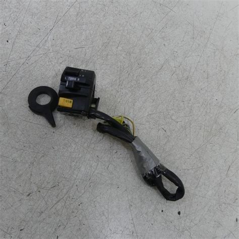 Suzuki Gsx 600 F Lenkerschalter Links B5999 Ebayde