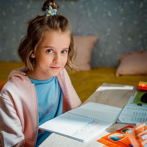 Лиза Васильева Папины дочки вики Fandom