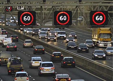 Motorway Traffic Fixed Variable Speed Limit Signs Light Weight Short Thickness For Sale Buy