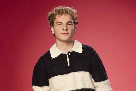 Just Hand Him The Trophy” — Aiden Ross Obliterates One Of Adeles