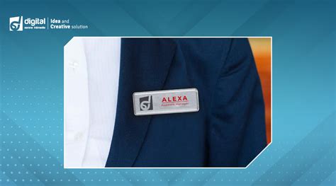 perbedaan antara name tag dan id card