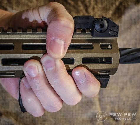 Best Ar 15 Foregrips [hands On] Vertical And Angled Pew Pew Tactical