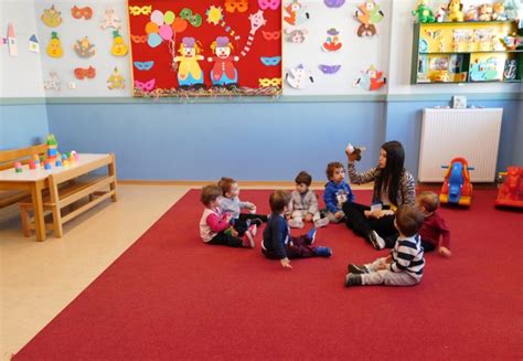 ΠΑΙΔΙΚΟΣ ΣΤΑΘΜΟΣ ΝΗΠΙΑΓΩΓΕΙΟ ΕΛΛΗΝΙΚΟ ΚΟΥΚΛΟΣΠΙΤΟ