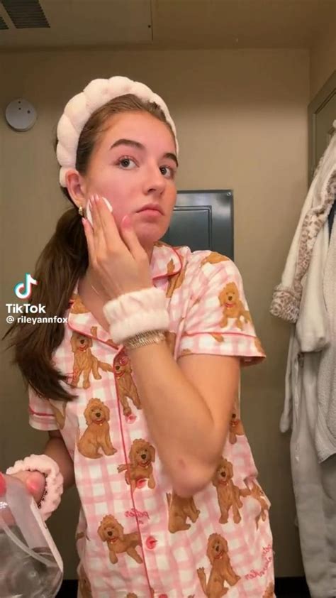 Riley Ann Fox Cute Fits Cute Preppy